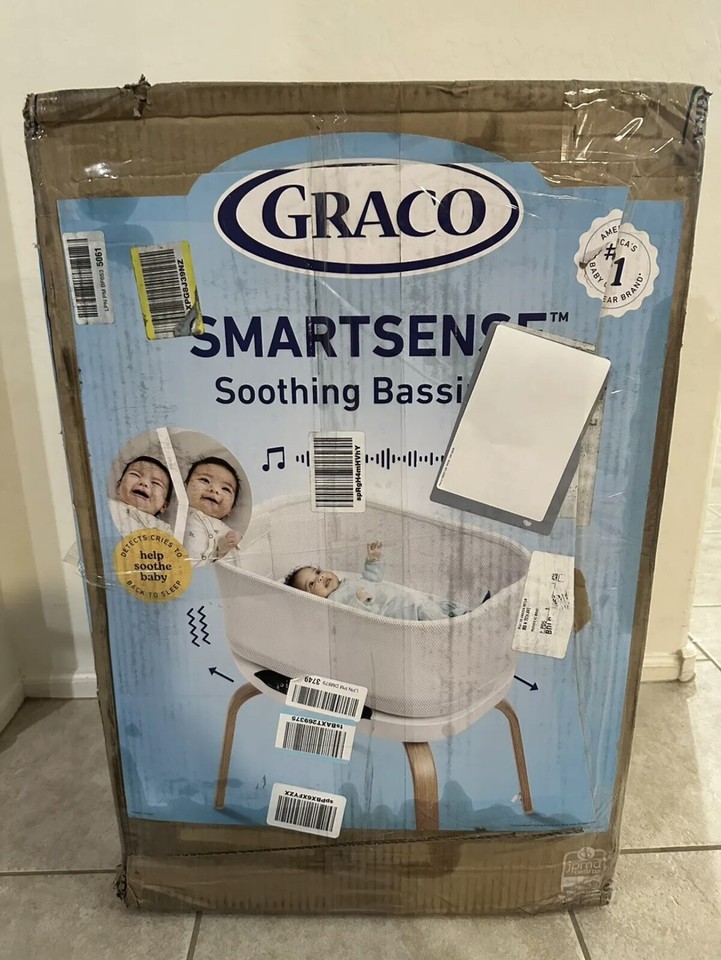 Graco SmartSense Soothing Baby Bassinet Synchronized Sound and Motion ...