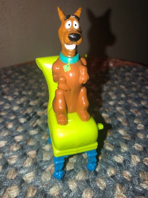 SCOOBY DOO in VIBRATING CHAIR Figure 5" Hanna Barbera Poseable Cake ...