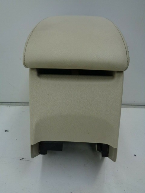 Volkswagen Center Arm Rest Armrest Storage Panel Console 12 Tiguan OAM ...