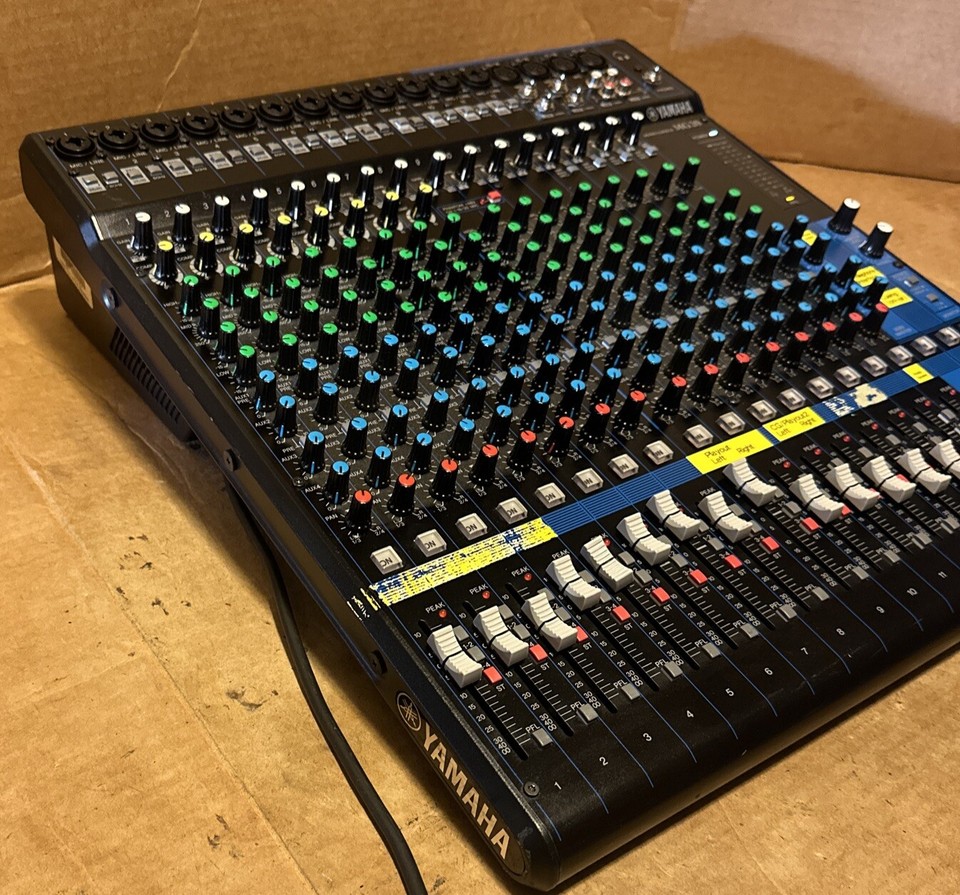Yamaha MG20 20-Channel Mixer with Compression Tested Works | eBay