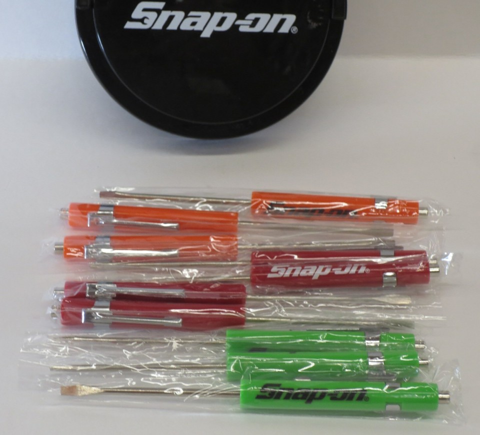 NEW 12 ASSORTED Snap-on Tools Flat Tip Pocket Screwdrivers w/Clip ...