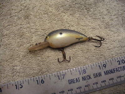 Older Style Bomber 4A Crank Bait , Used Hook have some Rust, See ...