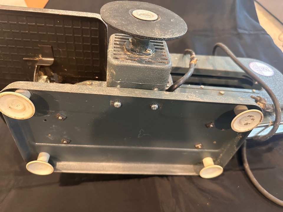 Dremel 57-2 Table Jig Saw w/Rotary Grinder (AC Elec only. Gray & Silver ...