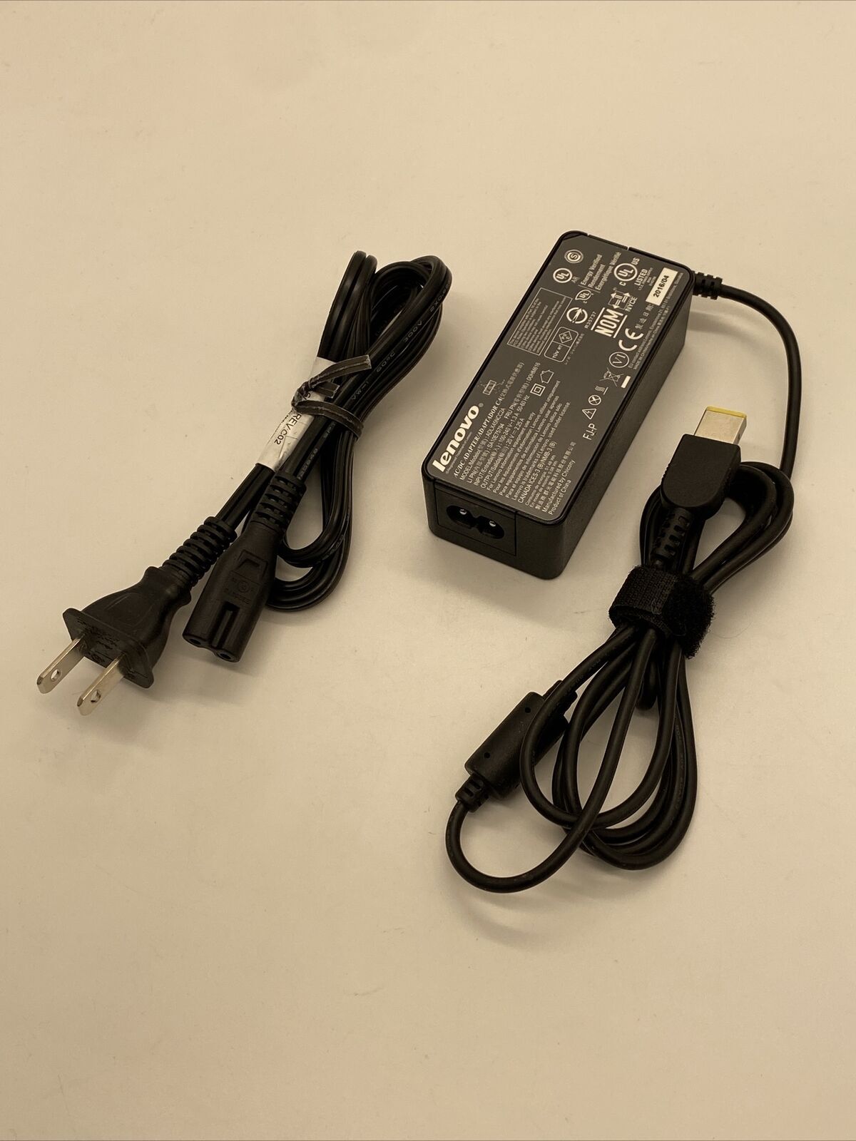Original Lenovo 45 Watt ADLX45NCC2A Laptop Charger AC Adapter Rectangle ...