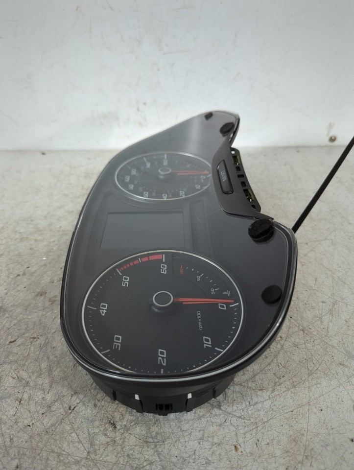 Seat Leon Mk3 Fr Hatchback 5 Door 2012-2020 1968 Speedo Clocks P17 ...