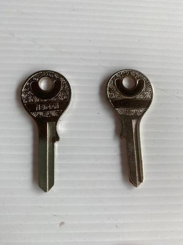 BLANK KEYS LOCK NEIMAN BMW R25 R26 R27 R50 R60 R69s R75/5 X2 Pcs ...
