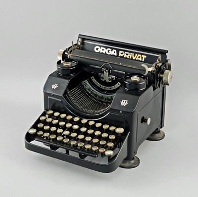 9470005 Typewriter Bing Works Public Typewriter Orga Private Since 1923 ...