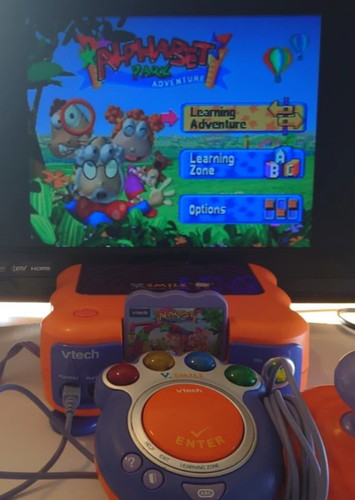 VTech Vsmile tv learning system lot 1 Console 2 controllers 22 games ...