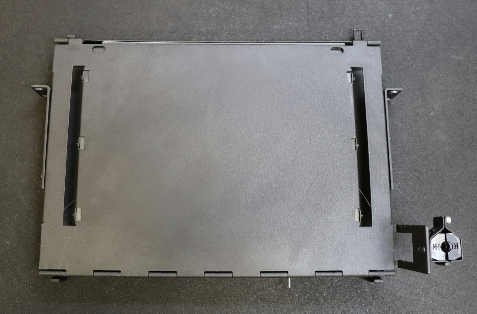 CORNING Connector Housing CCH-01U 1U CLOSET CONN F/2 Panels Gehäuse ...