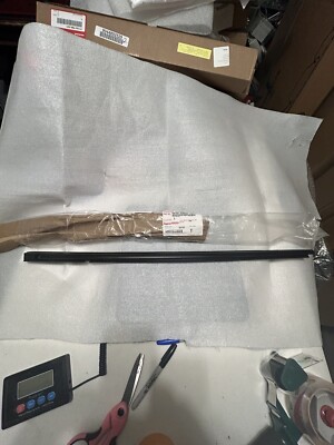 Right Front Door Belt Molding 2016-2023 Toyota Tacoma OEM 68161-04060 ...