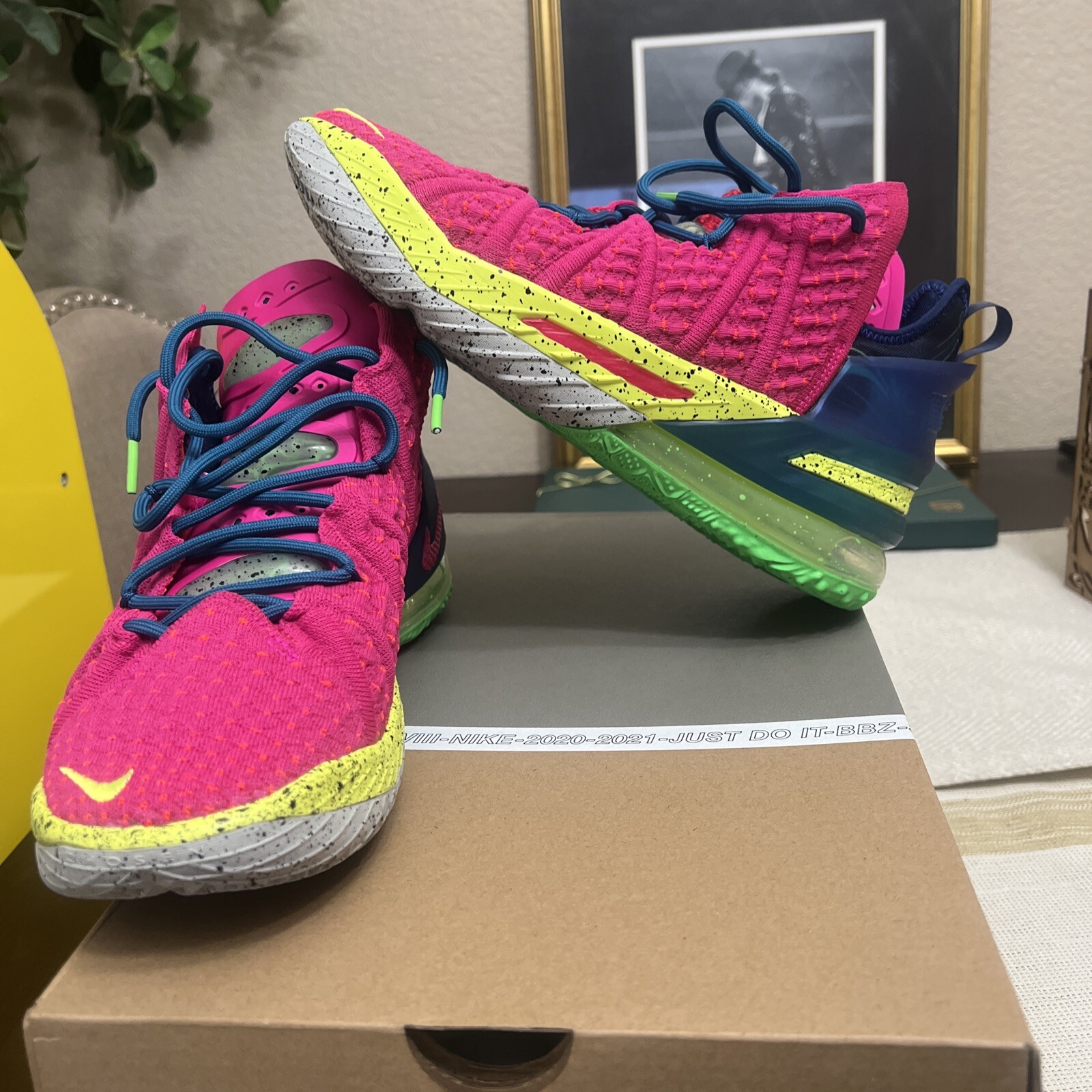 Mens 9 Nike Lebron XVIII "Los Angeles By Night" Pink Prime/Multi DB8148 ...