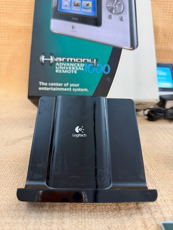 LOGITECH Harmony 1000 All-in-One Remote Control + Charging Station ...