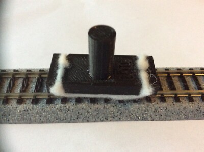 N Gauge / Scale Model Railway Hand Track Cleaner - also suitable for ...