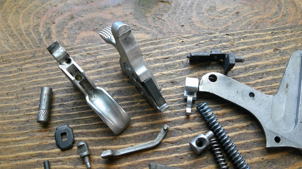 Taurus 66 Revolver Parts 357 Magnum Stainless Hammer Trigger Sideplate ...