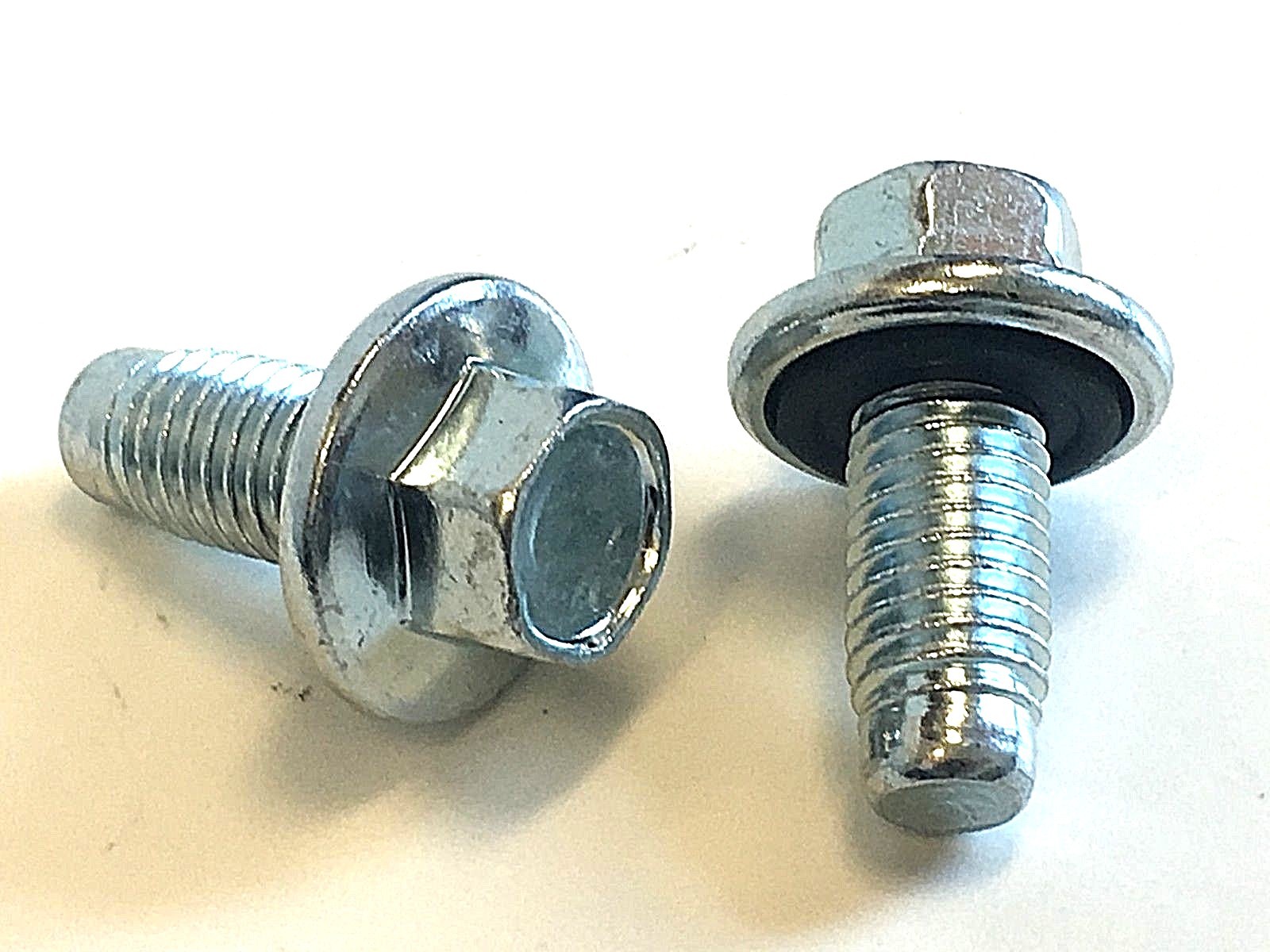 TWO GM Engine Oil Drain Plug w/Neoprene Gasket OE Part #11562588 Free ...