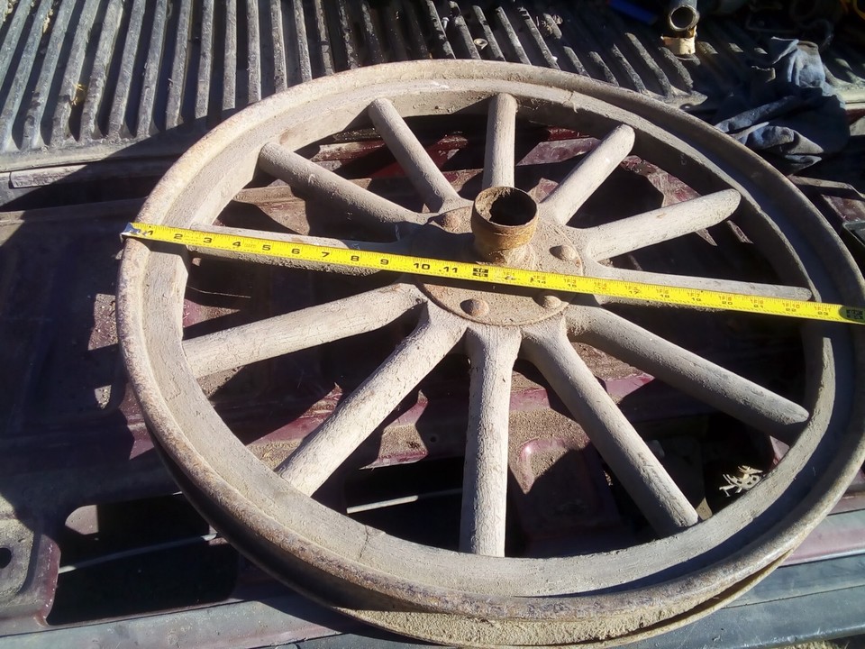 Antique Ford Model T Wheel Hub 23" Diameter 12-Spoke Wood Felloe | eBay