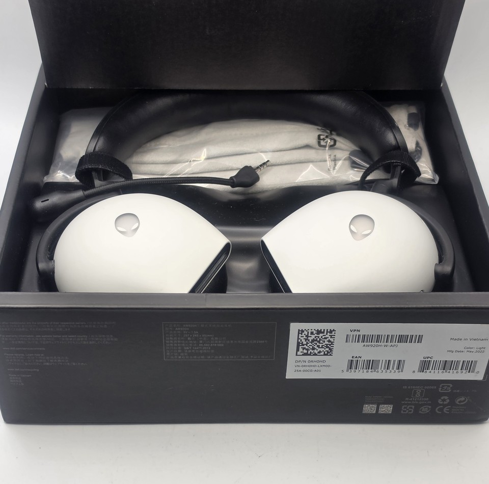 Alienware AW920H Tri-Mode Wireless Gaming Headset - White, Minor ...