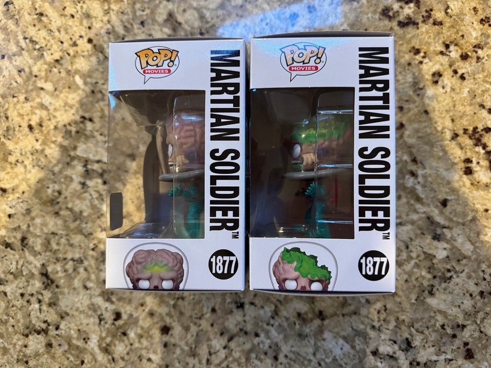 Funko Pop 1877 Mars Attacks Martian Soldier Specialty Series GITD Chase + Common | eBay