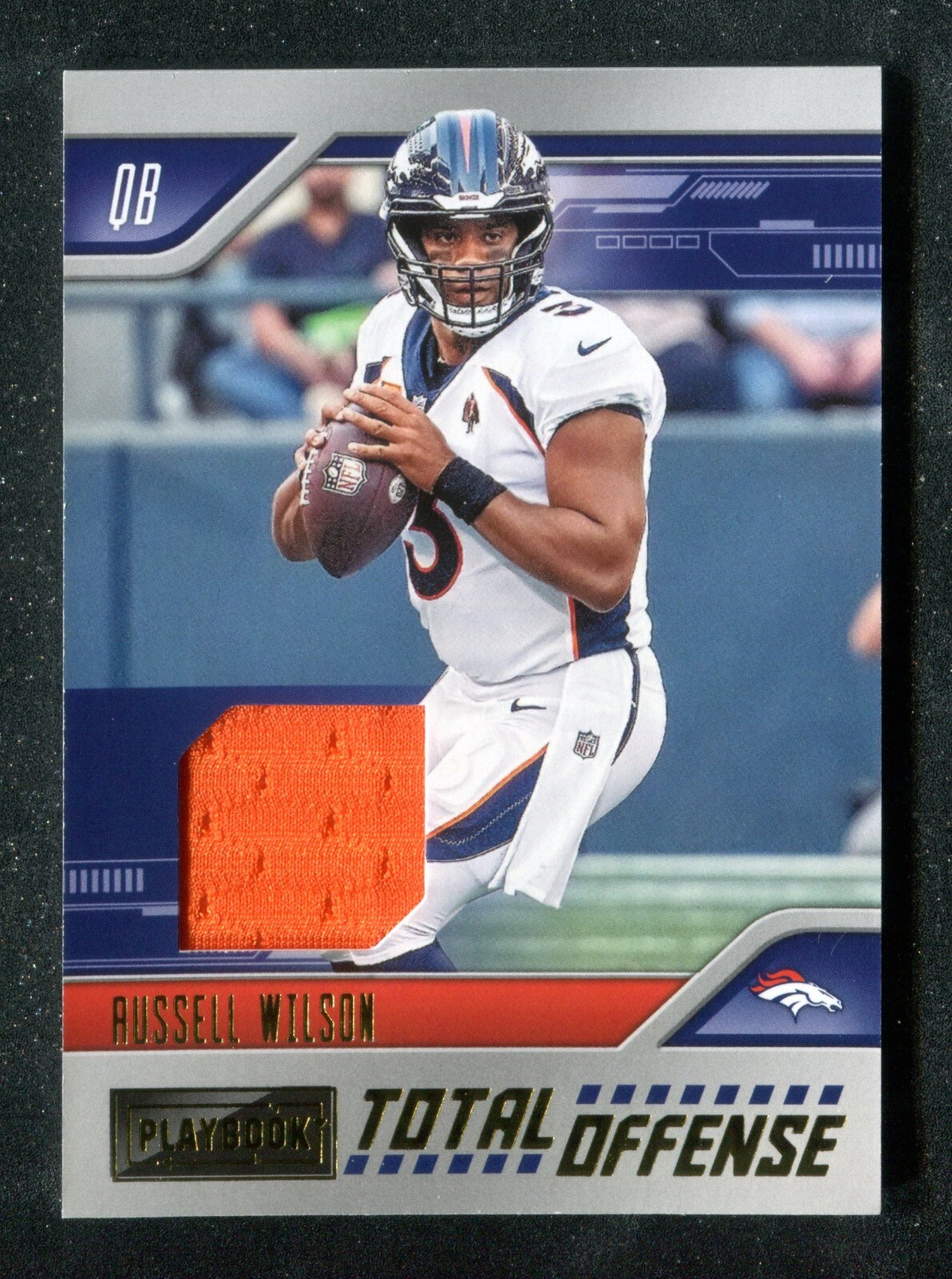 2022 Panini Playbook - Total Offense Russell Wilson #TO-4 Memorabilia ...