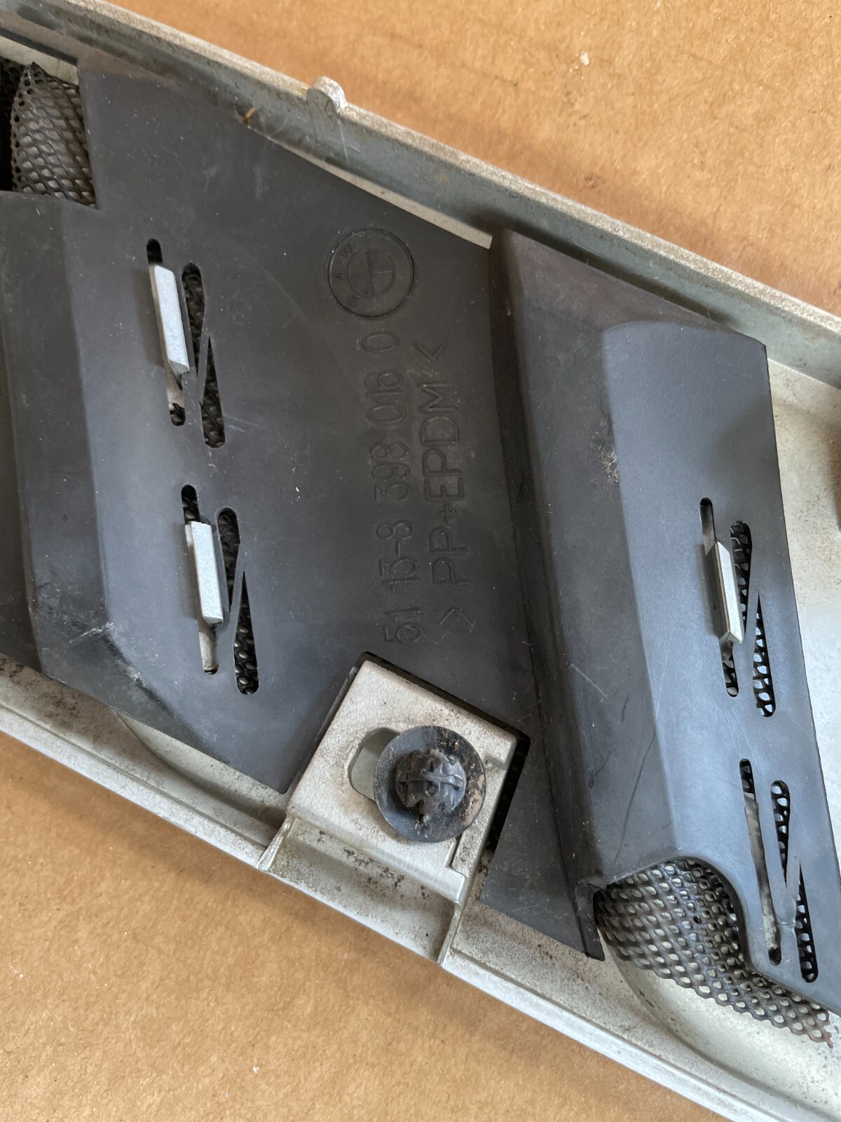 BMW Z3 Drivers Side Bonnet Vent P Reg Arktissilber / Arctic Silver ...