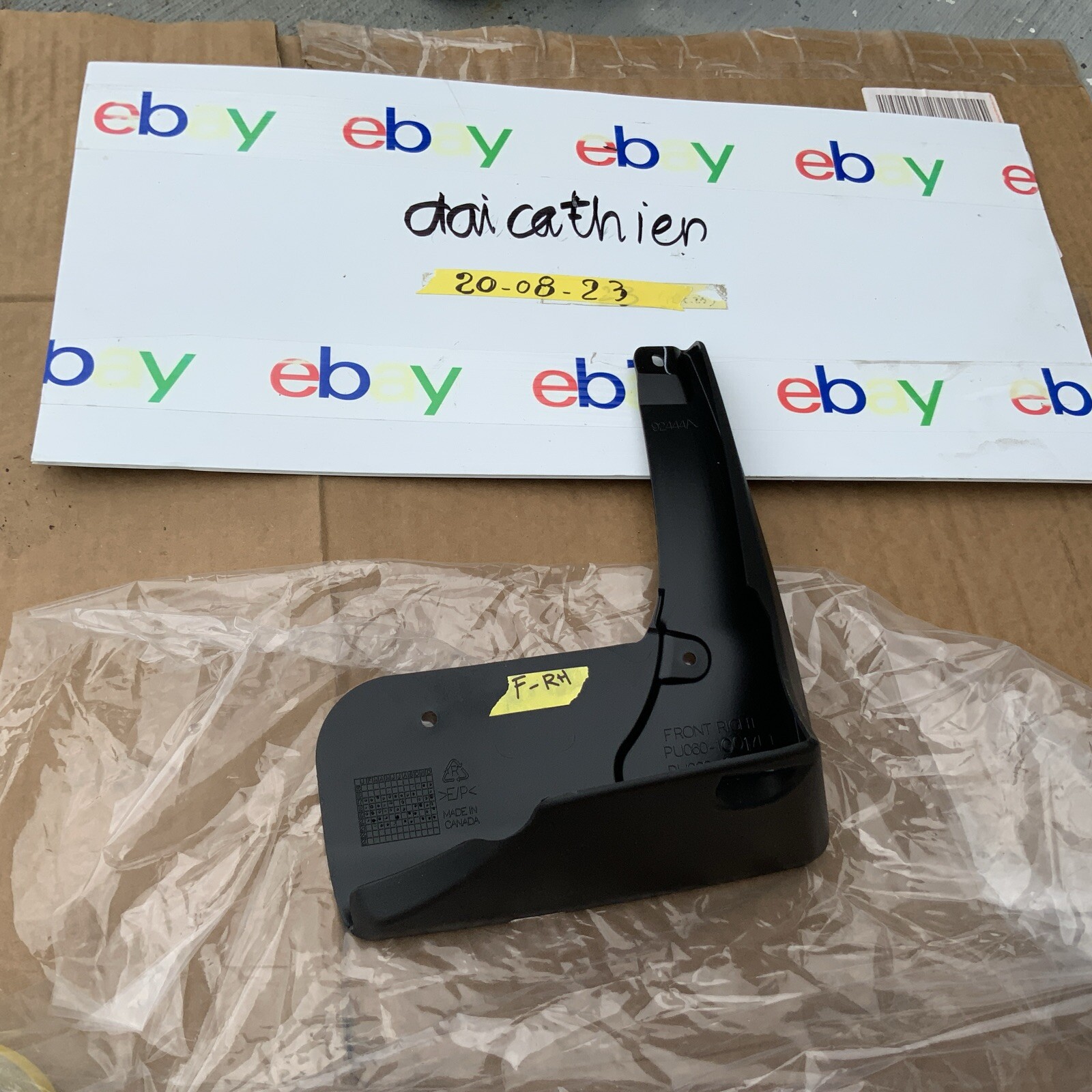 1 Piece- 2018-2022 Toyota C-HR FRONT RIGHT SPLASH MUDGUARD PU060-10017 ...