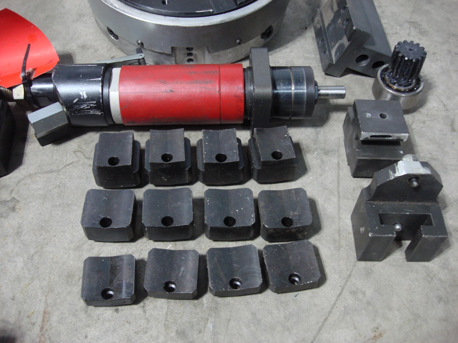 GBC MCA1 4" Pneumatic Clamshell Split Pipe Cold Cutting Beveling ...