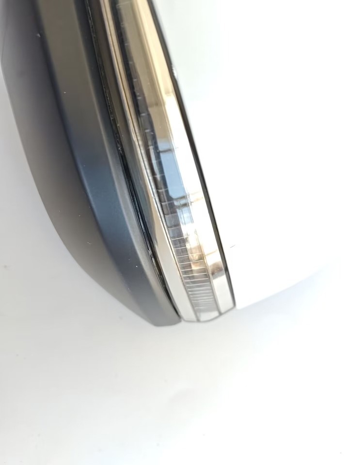 White Left Driver Side Mirror Heated Turn Signal For Toyota Tacoma 2016 ...