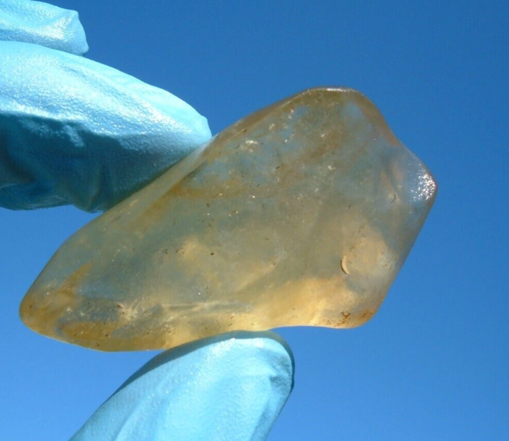 Libyan Desert Glass Meteorite Tektite impact specimen( 150 ct ...