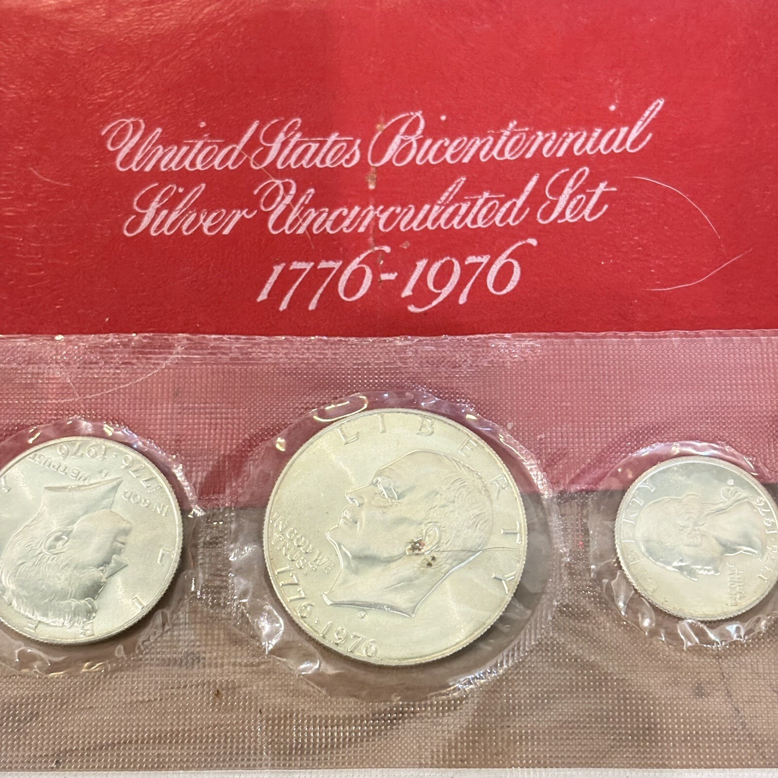 1776-1976 US Mint Bicentennial Silver Uncirculated Set Red Envelope ...