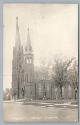 Catholic Church AUSTIN Minnesota RPPC Rare Antique Photo Postcard 1910s ...