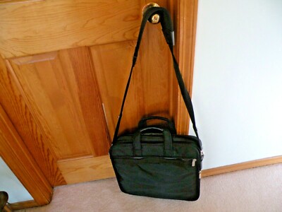 TARGUS BASIC MESSENGER LAPTOP BAG BLACK SHOULDER STRAP & TROLLEY STRAP ...
