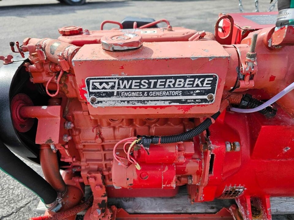 Westerbeke 7.6 BTD , 7.6 kW Marine Diesel Generator 60 Hz 120/240v Runs ...