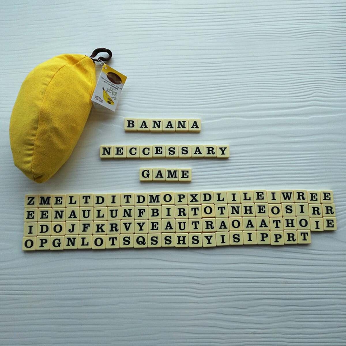 NEW Bananagrams Vocabulary Word Spelling Tile Game Toy Family Crossword ...
