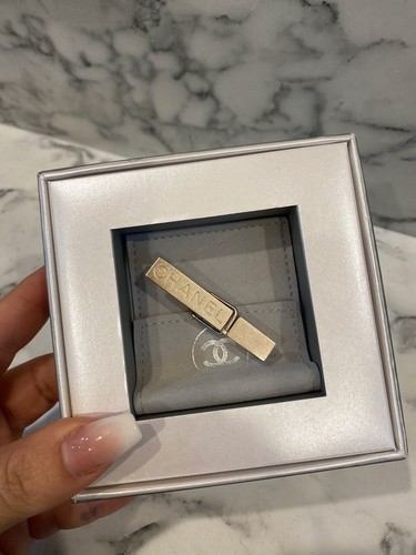 CHANEL 98A *RARE* Matte Silver Clothespin Logo Money Clip or Brooch | eBay