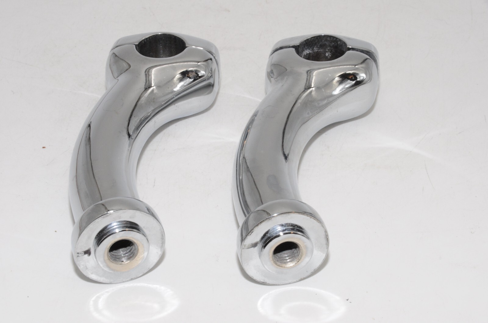 HARLEY DAVIDSON Softail DEUCE 2000-2007 OEM Handlebar Risers | eBay
