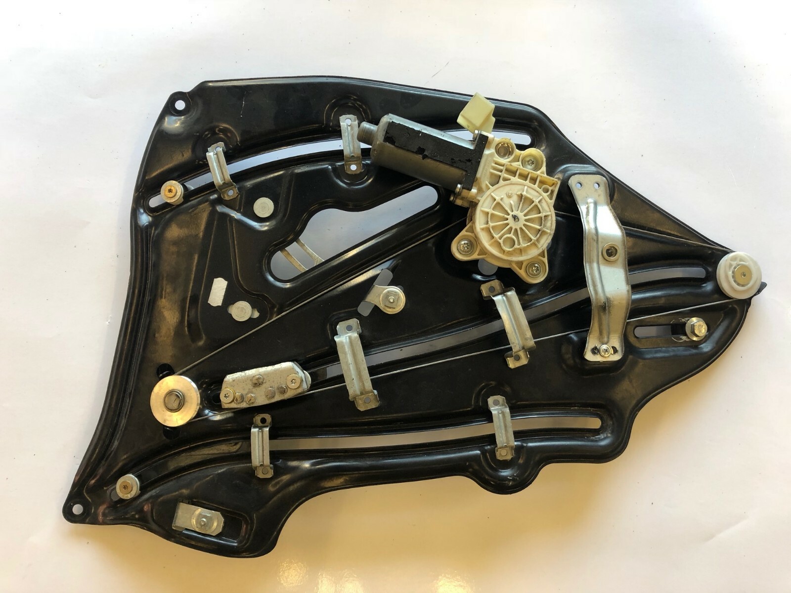 03-09 Mercedes-Benz CLK Rear Window Regulator Rebuild Svc - Lifetime ...