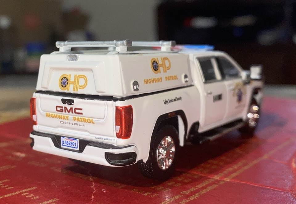 KITBASH 2023 GMC DENALLI 2500 HD California Highway Patrol CHP K-9 ...