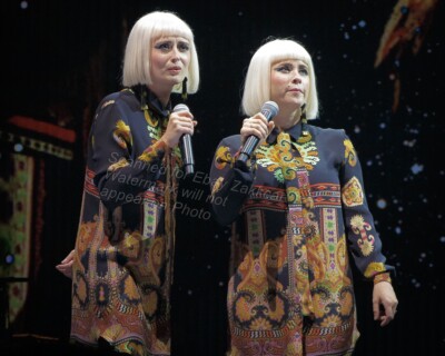 Lucius - Original 8x10 Color Concert Photo 2017 Jess Wolfe & Holly ...