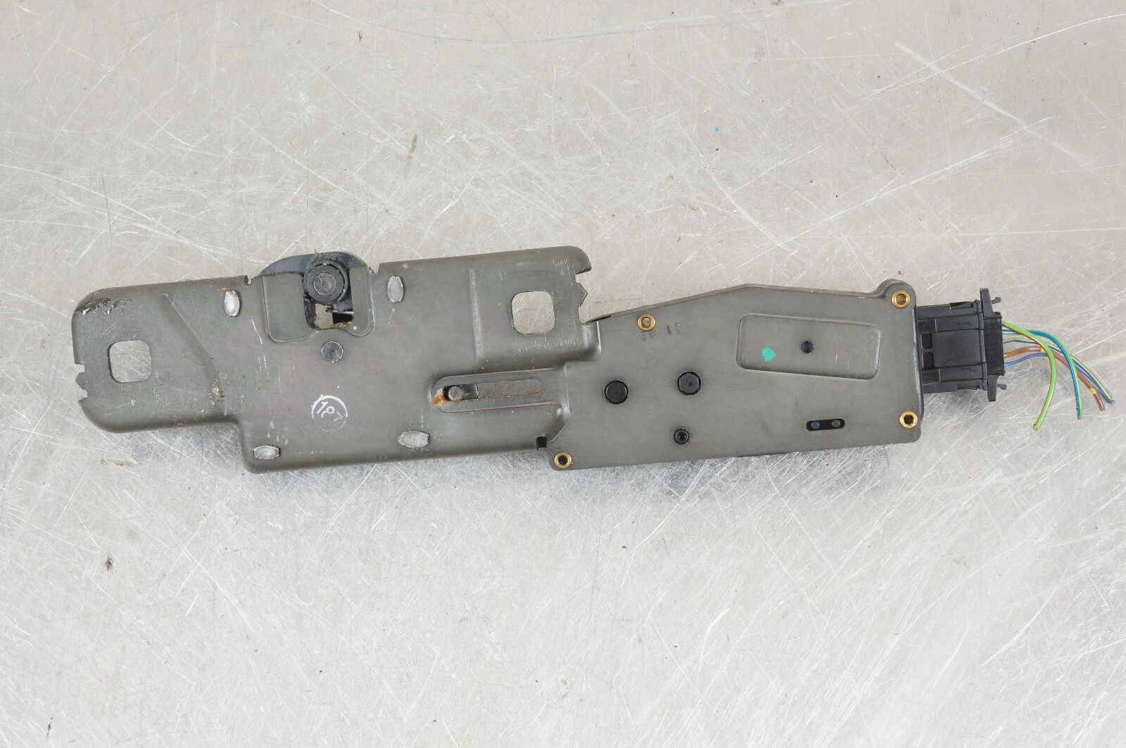 11 Audi Q5 Trunk Lock Striker Actuator Motor 4F9827383 for sale online ...