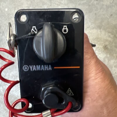 704-82570-11-00 Yamaha Outboard Single Key Switch Panel 704-82570-12-00 ...