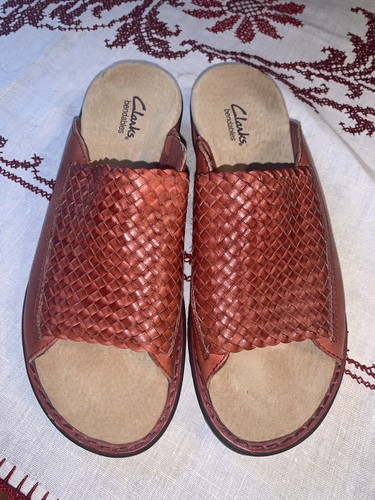 Clarks Bendables 9 M Orange/Rust Color Leather Braided Open Back Slide ...