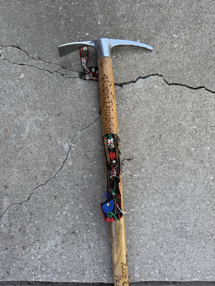 German WW2 Mountain Troopers Ice Pickaxe Awarded With Medals/awards ...