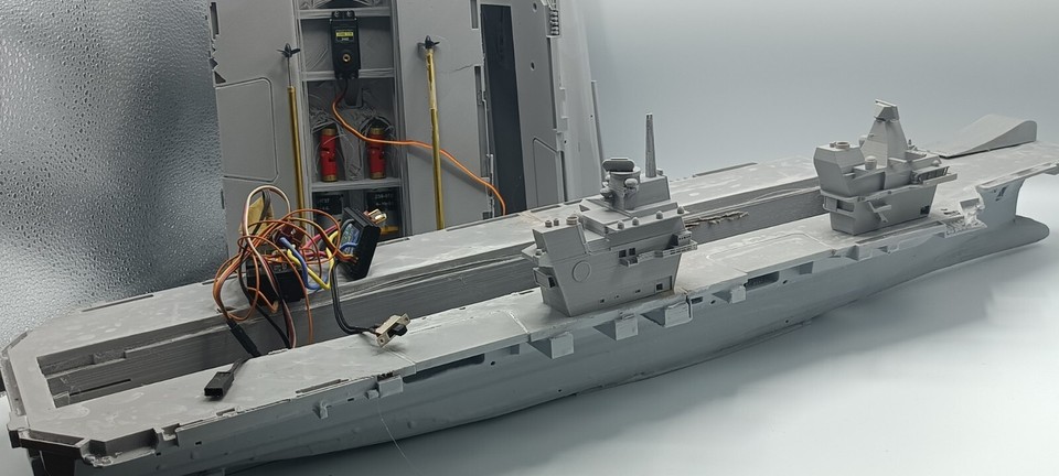 HMS Queen Elizabeth Aircraft Carrier 1/350 RC model ship Kit unpainted ...