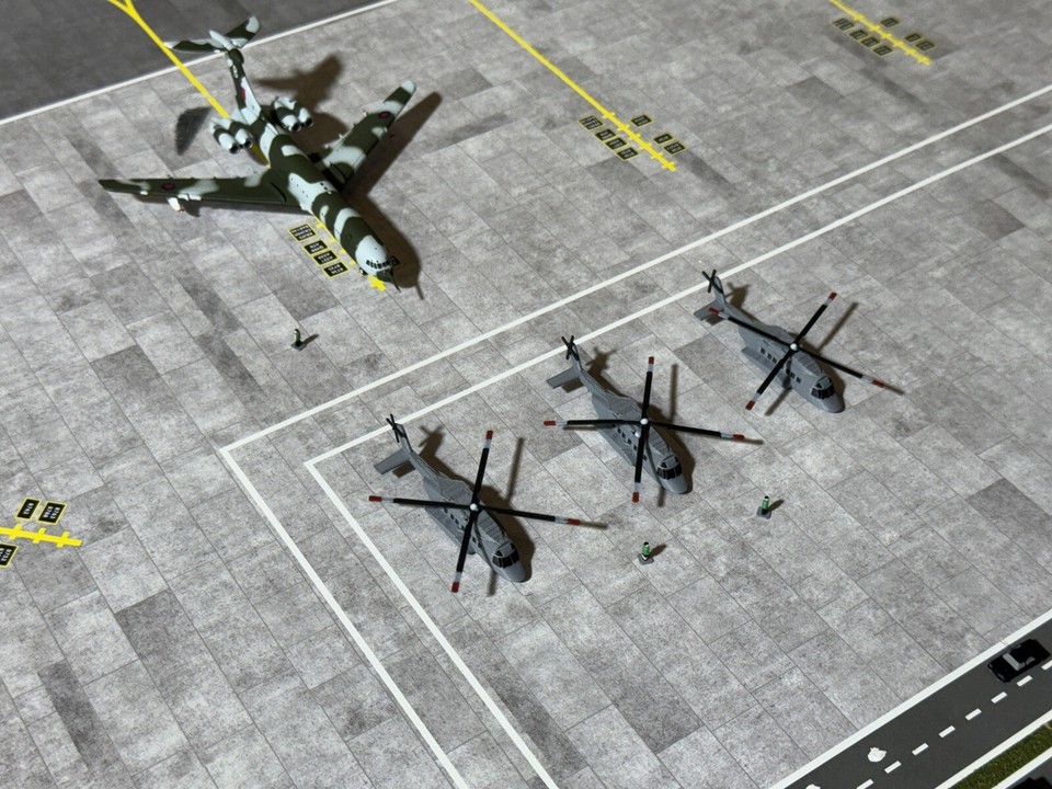 Jetset Models 1:400 scale MH-60R (3x Military Grey Livery) | eBay