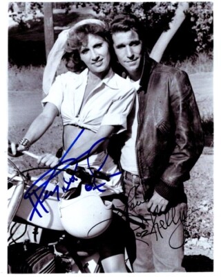HENRY WINKLER and ROZ KELLY signed autographed 8x10 HAPPY DAYS photo | eBay