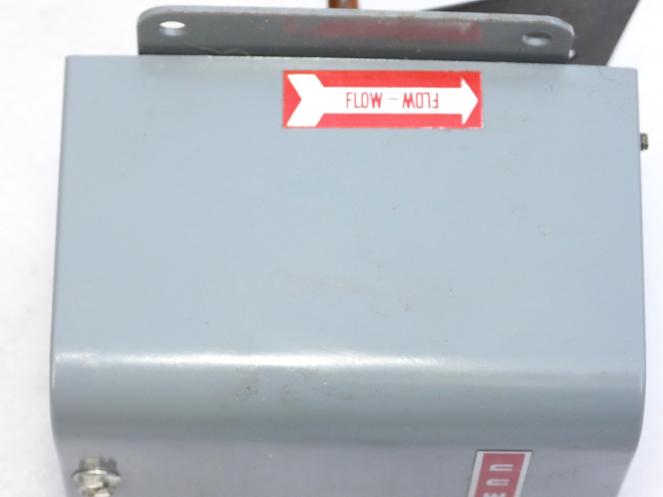 NOS NEW PENN CONTROLS MODEL F62AA-9C HVAC AIR FLOW FLOAT WATER LEVEL ...