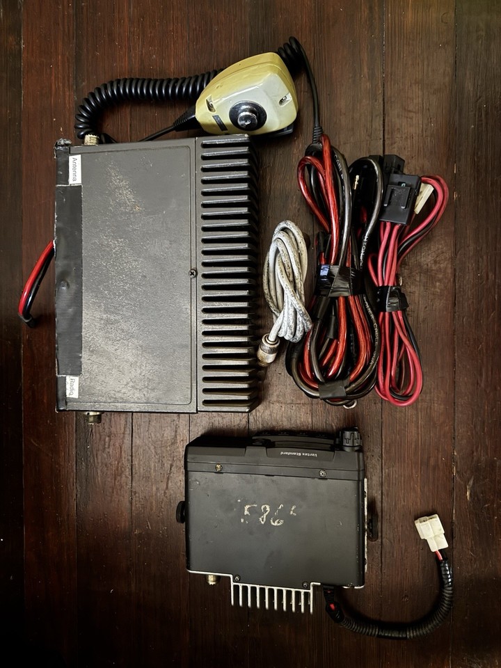 Vertex Standard VX-4204-0-50 Two Way Radio VHF 134-174 MHz 50 Watt 501 ...