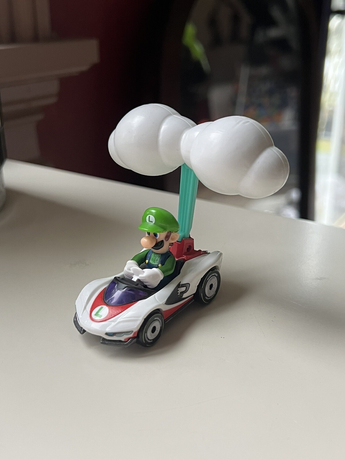 Luigi in P-Wing + Cloud Glider Mario Kart Hot Wheels Diecast Car Loose ...