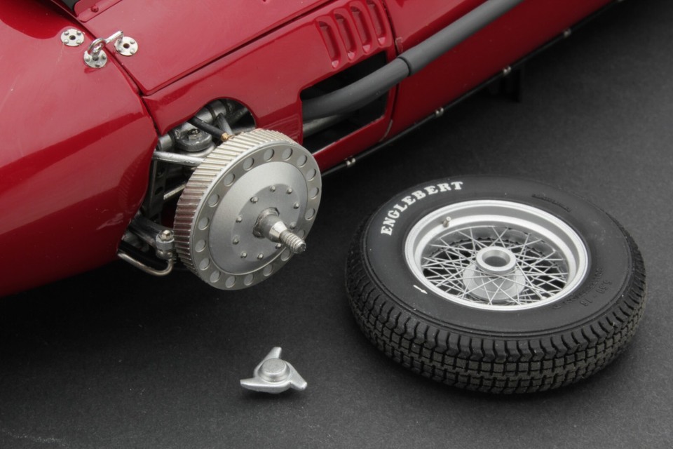 Exoto XS | 1:18 | 1958 Ferrari Dino 246 F1 | Phil Hill | # GPC97219 | eBay