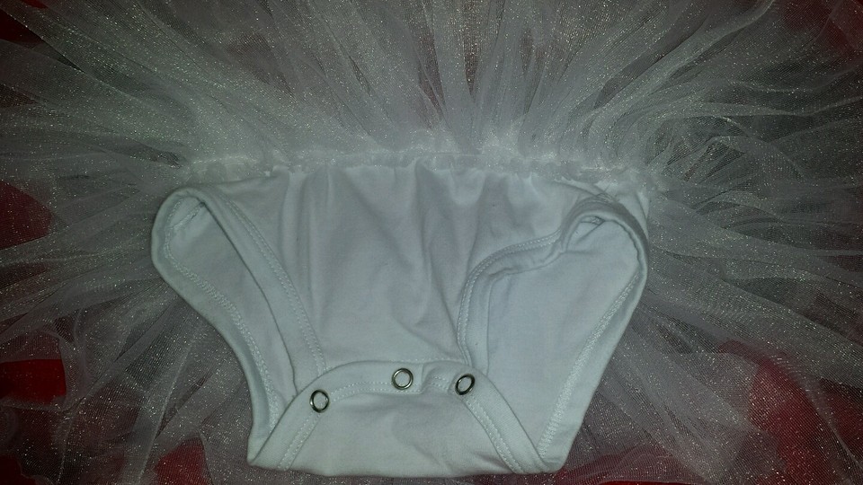 Popatu Girls Red White Ruffle Tutu Petti Dress Birthday, Holiday Sz 18 ...